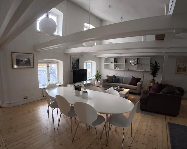 Unique Penthouse Apartment In Old Town - Stockholm
