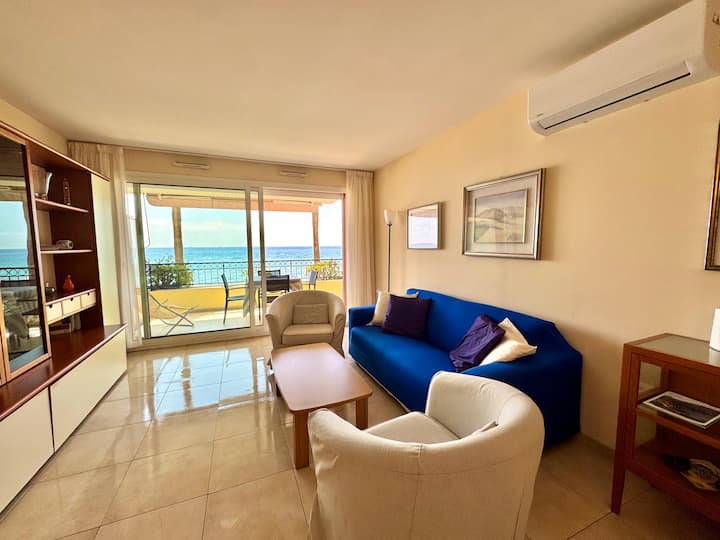 Spacious 2br • Sea View • Private Garage - Menton