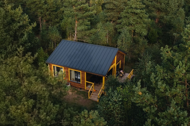 Get Lost In Lt: Yellow Cabin - Litauen