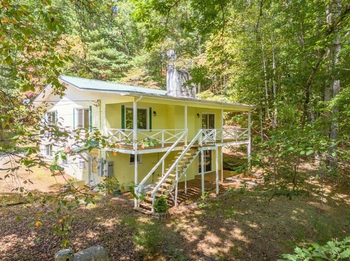 Hillside Haven 3/2 - Franklin, NC