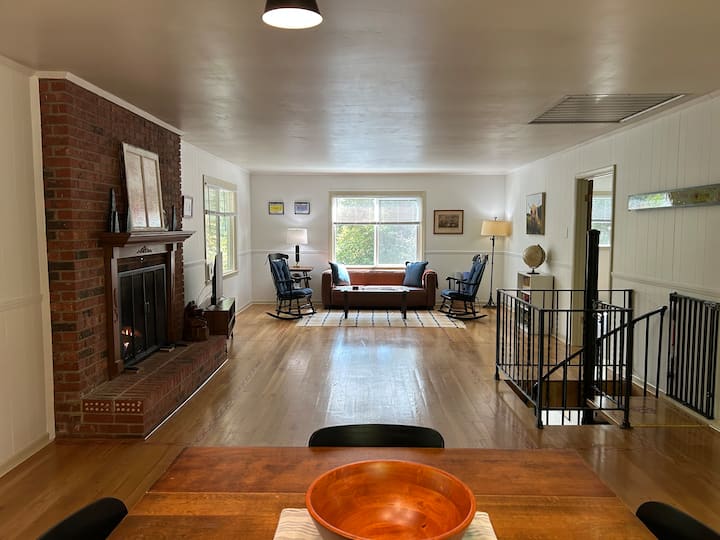 Hillside Haven 3/2 - Franklin, NC