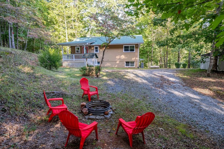 Hillside Haven 1/1 - Franklin, NC