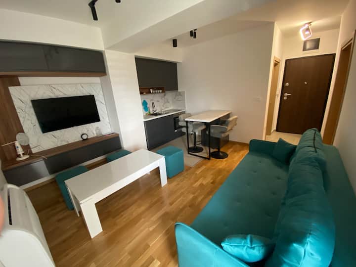 Deluxe Apartment Near Hilton - Skopie