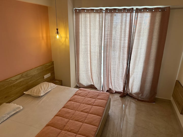 Rosé -1bhk-near Hawa Mahal- Newly Build- Balcony - Jaipur