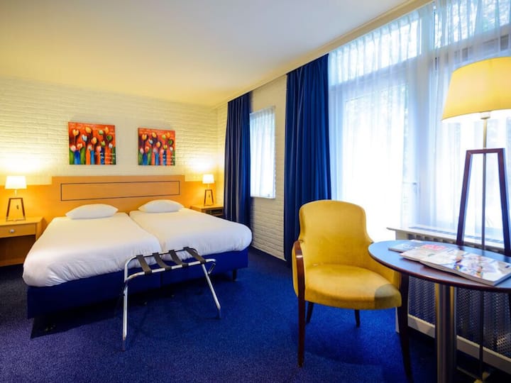 Rejuvenating Stay Amidst Forest Views And Trails - Doesburg