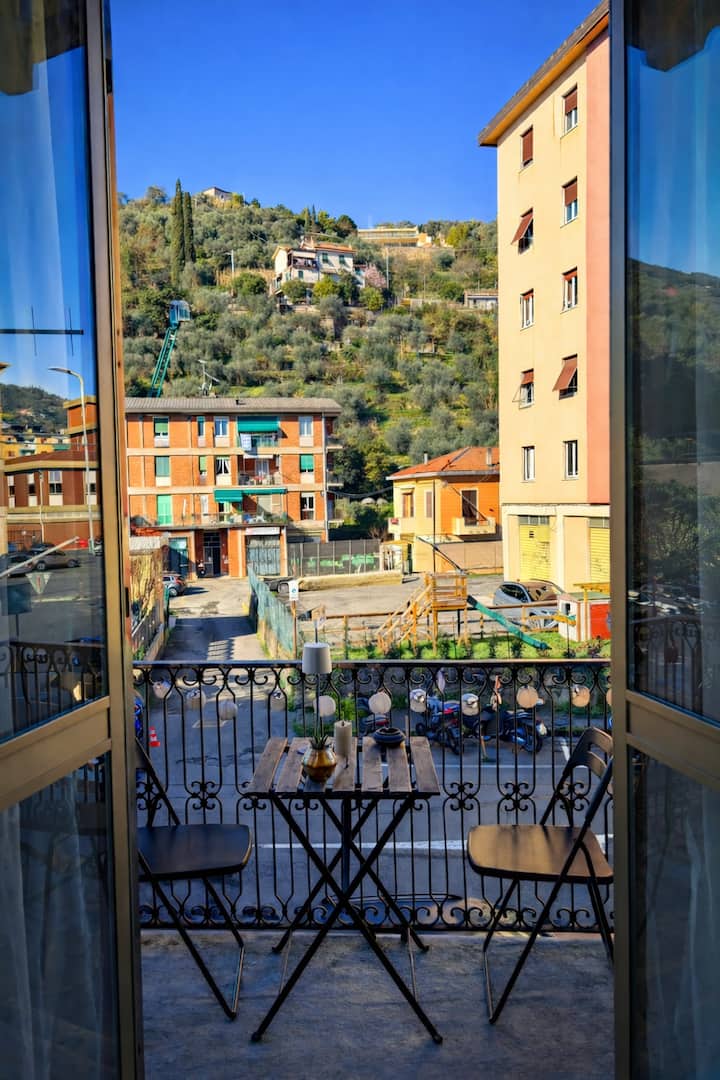 La Spezia Base: Steps From Train To Cinque Terre - Porto Venere
