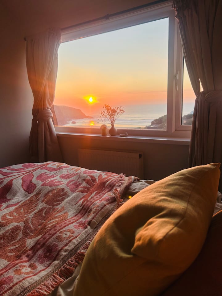 The Crows Nest - Sea View Escape - Mawgan Porth