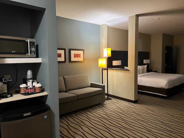 Extended Stay | Affordable Comfort For Work Crews - Houston, TX