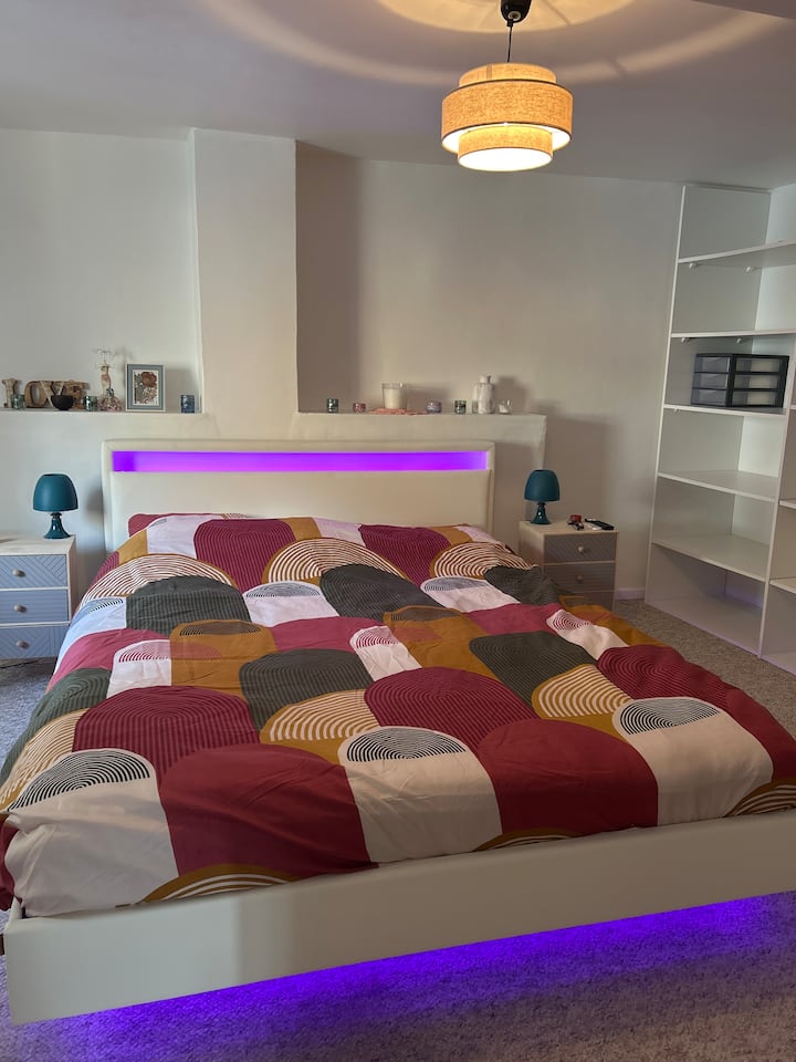 Maison Familiale En Ville Medieval - Neuville-sur-Saône