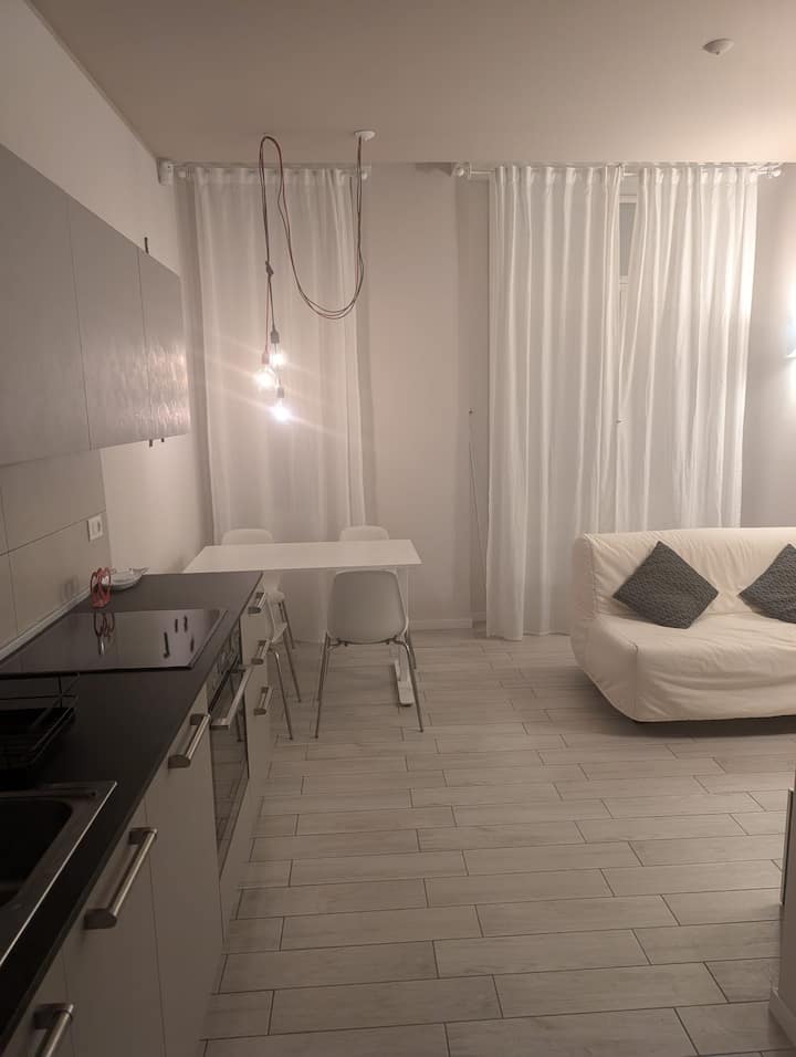 Appartamento Moderno Vicino Ospedale Sant'orsola - Bologne