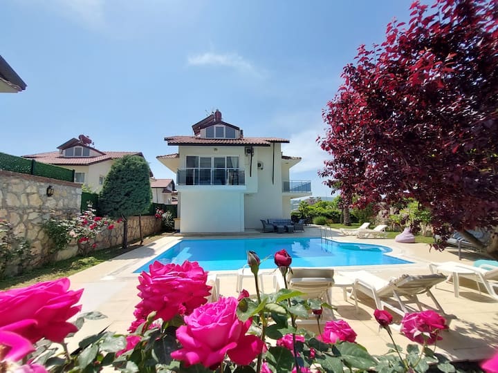 Villa Nefes, Fethiye ÖLüdeniz 4+1 ÖZel Havuzlu - Ölüdeniz