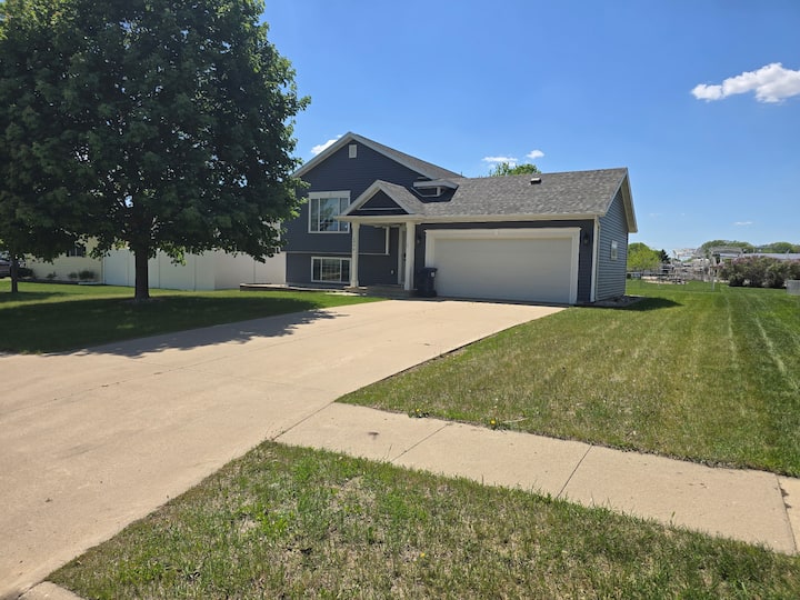 Updated Lake Okoboji Retreat - Spirit Lake, IA
