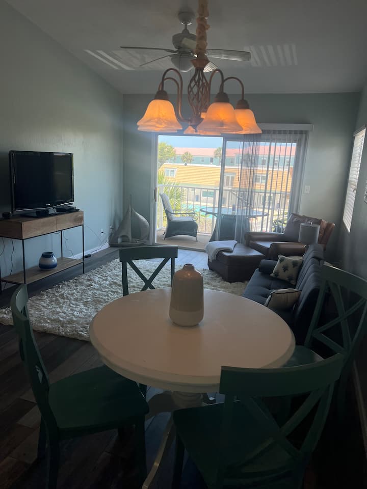 Beautiful Condo In Indialantic - Melbourne, FL