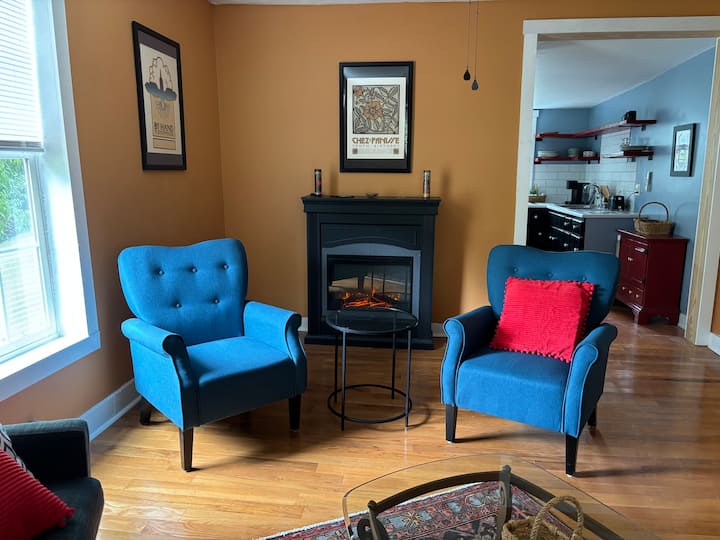 Charming Farm House! - Danville