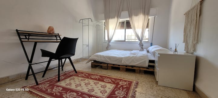 The White Room - Amman