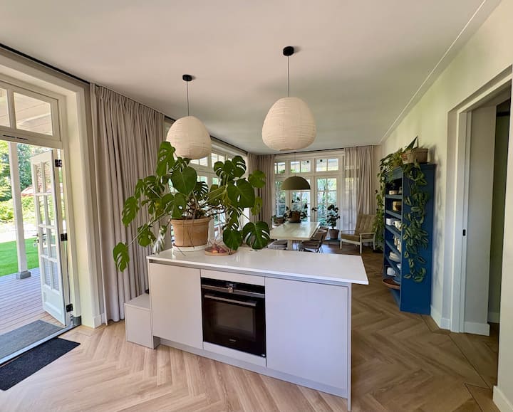 Prachtige Villa Met Grote Tuin Dichtbij Utrecht - Zeist