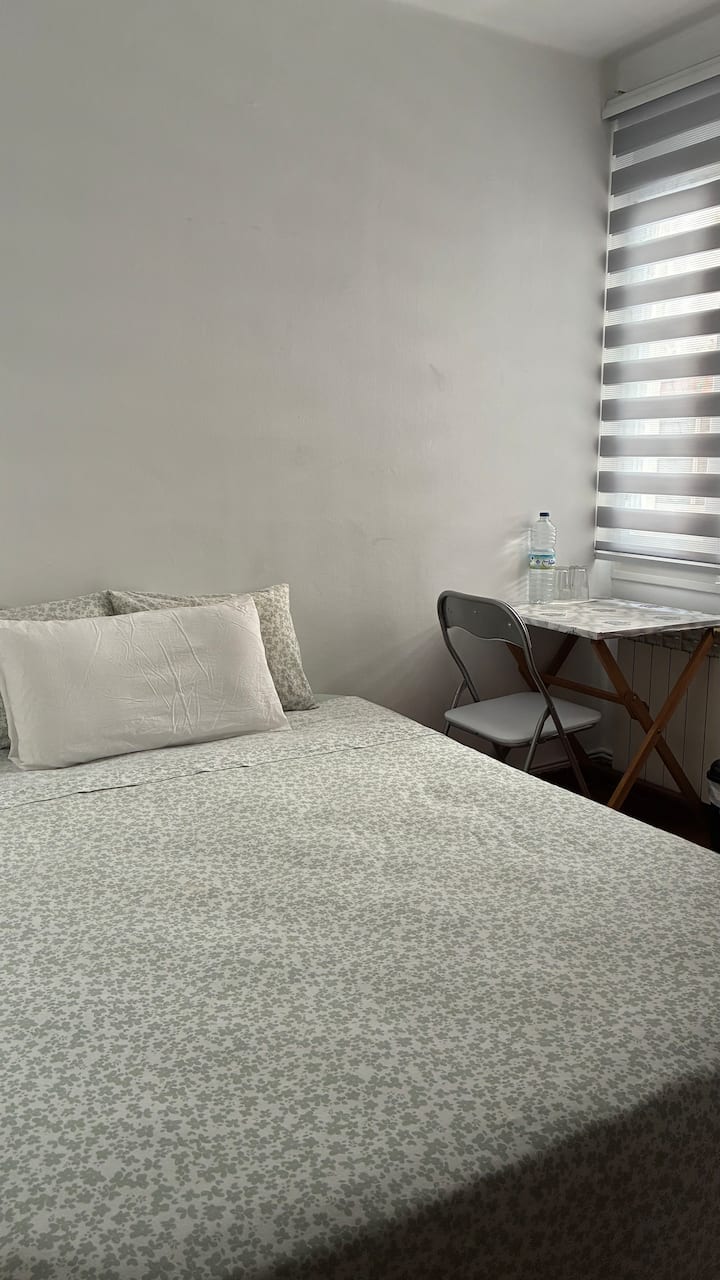 Habitación Confortable Royal - Utebo