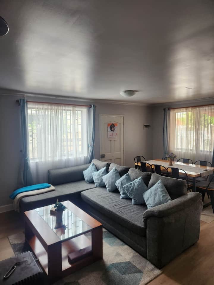 Amplia Casa, Condominio, Segura, Y Muy Equipada - El Tabo