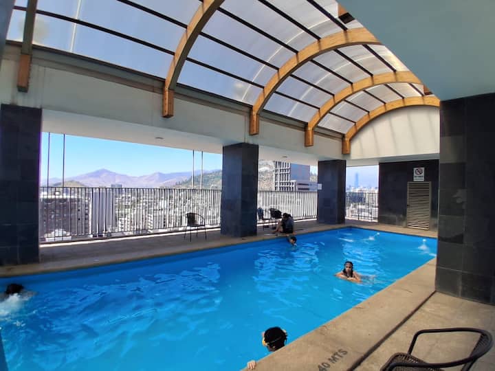 Metro Bellas Artes, Barrio Lastarria - Santiago de Chile