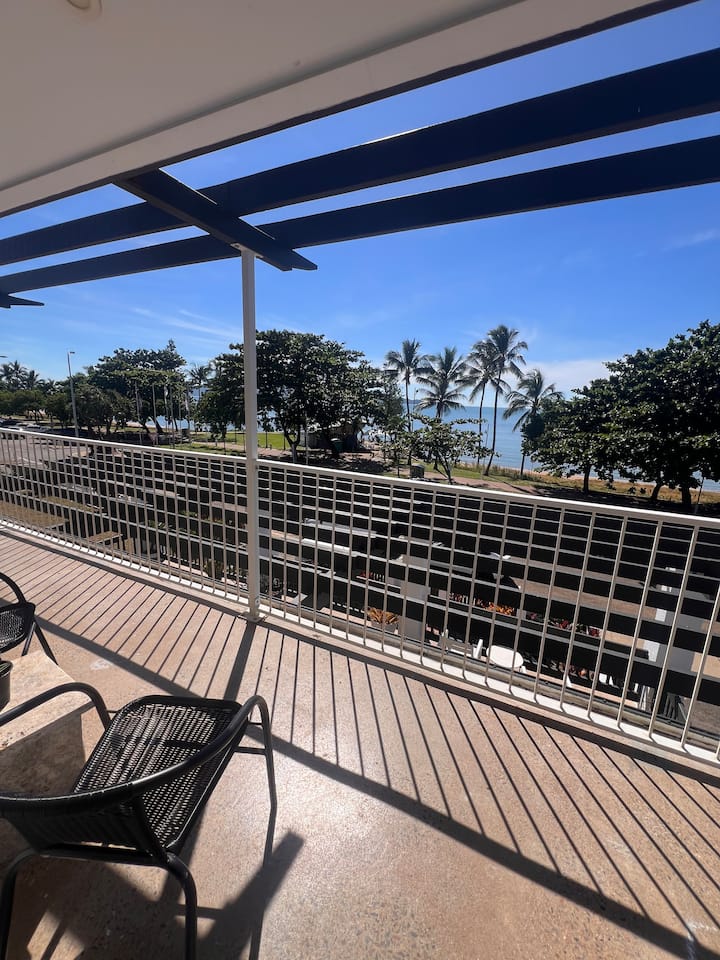 Beachfrontpalms/thestrandbeach&ocean@sublimetsv - 타운스빌 시티