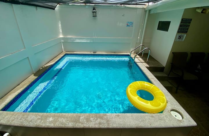 Casa De Paso Con Piscina Cerca Del Aeropuerto. - Managua