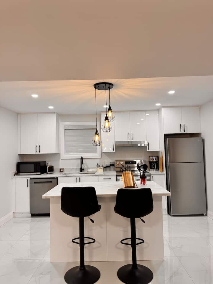 The Basement At Glidden - Windsor