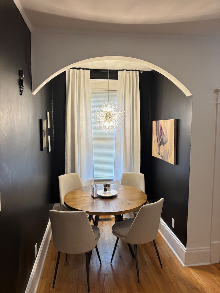 Luxe Retreat In Downtown Raleigh - Raleigh, NC