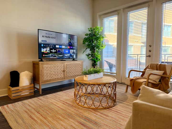 Dallas Market | Design District | Gorgeous 2br - Bluffview - Dallas