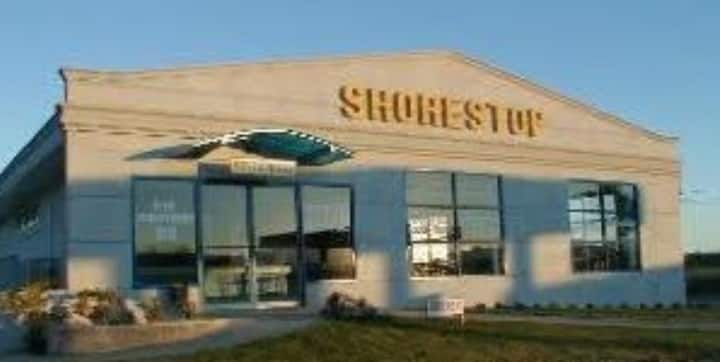 1 Room, 3 Beds, 1 Bath, 6 Guests - Pasuquin