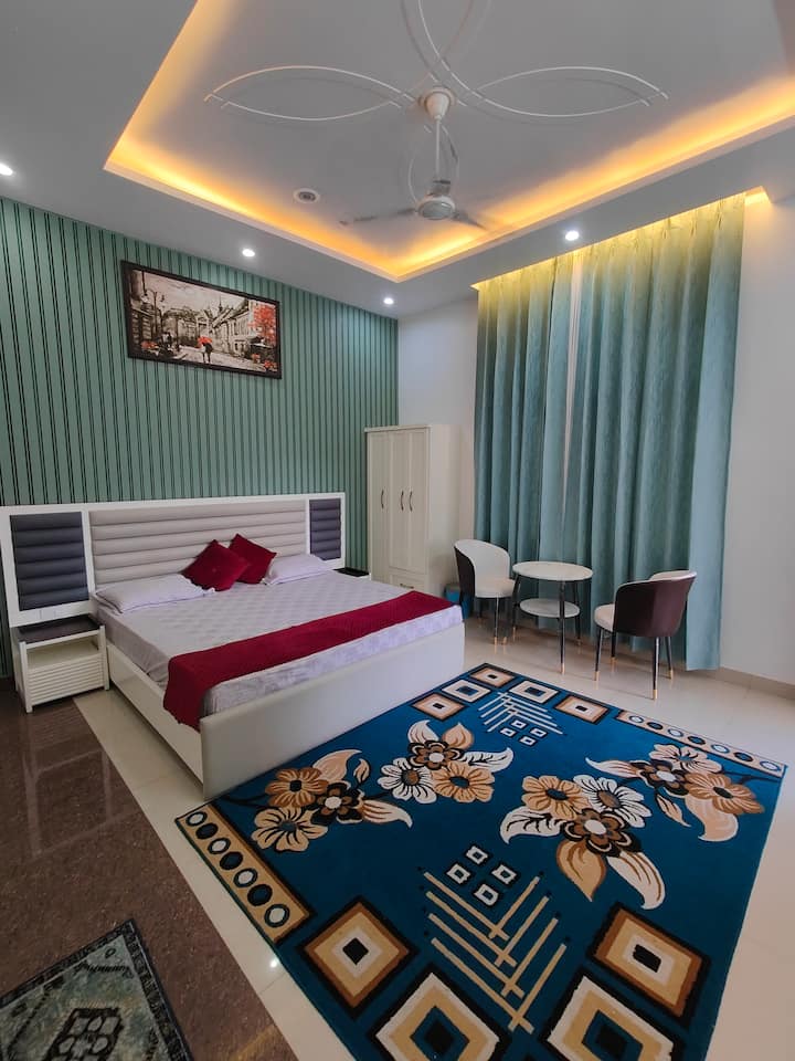 Whitewood Homestay 3 Rooms (Pax-6/max-10) - 瑞詩凱詩