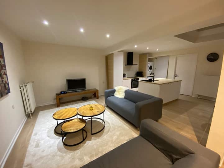 Loft Confort 6p, Proche Gare - Nivelles