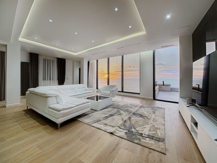 Séjour D’exception Face à La Mer - Algerien