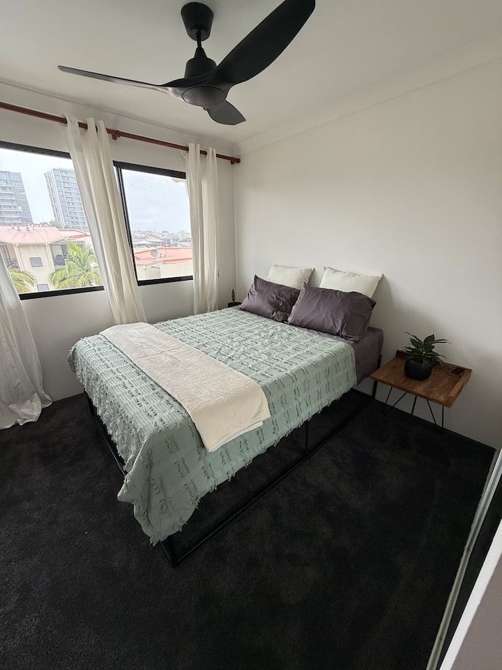 Skyline Escape In Coorparoo - Balmoral