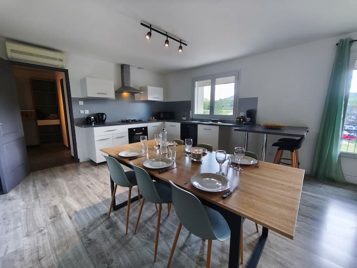 Appartement Dans Corps De Ferme - Viviers