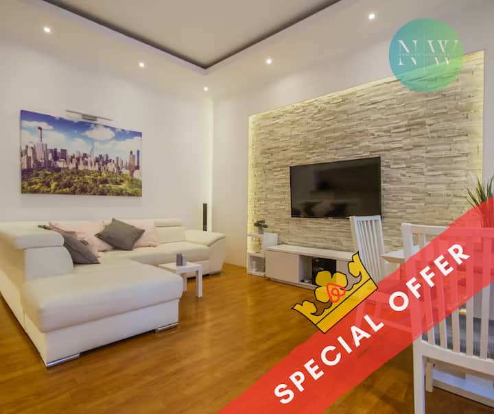 Cozy Hideaway On Szervita Square By Nw - Budapeste