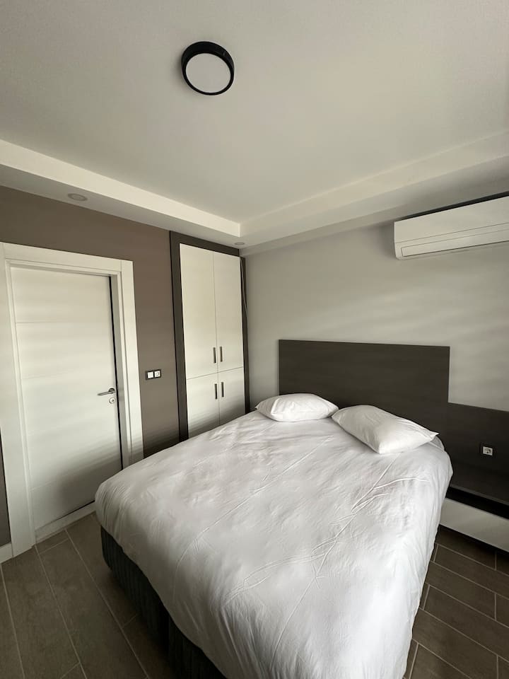 İZmit Yahyakaptanda 1+0 Lüx Oda - Kartepe