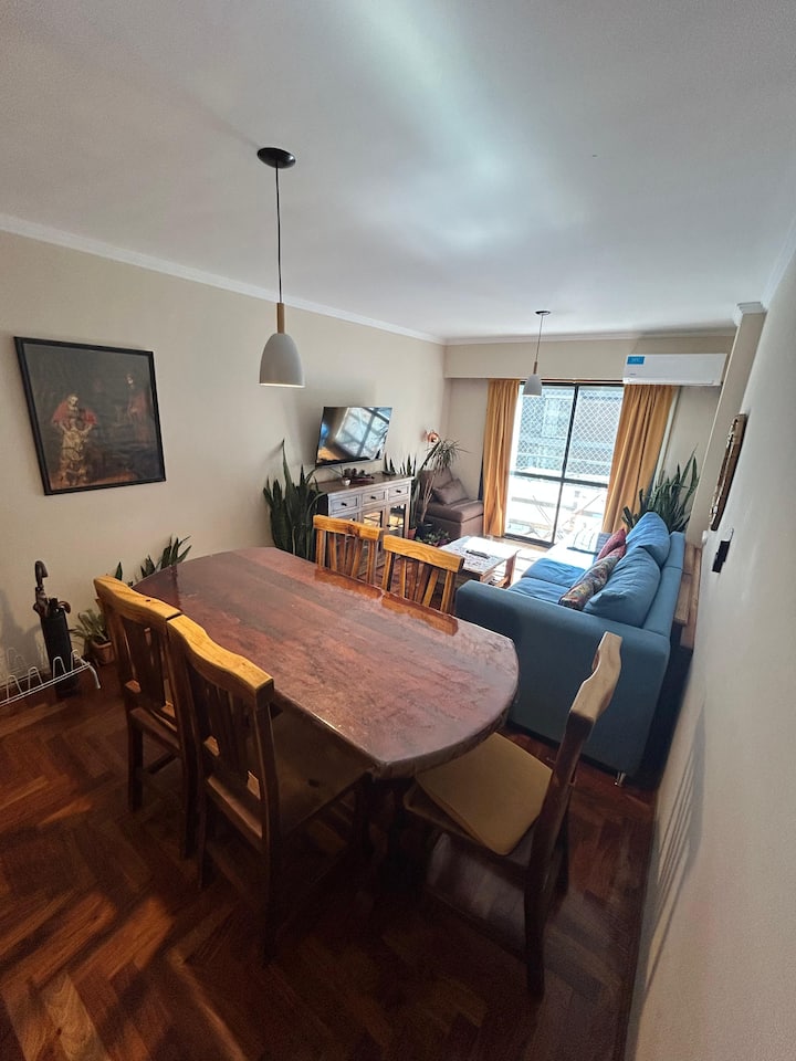 Depto -Colon- Barrio Centro, By Apartcba - Córdoba