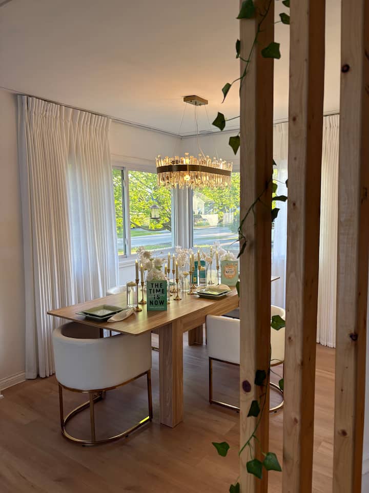 Chez Mundyo—where Staying Feels Like A Celebration - 크리스털 레이크
