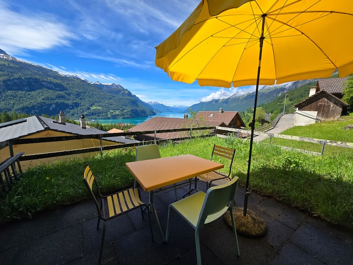 The Simple Place: 4 Beds •Terrace •Lake View •Wifi - Brienz