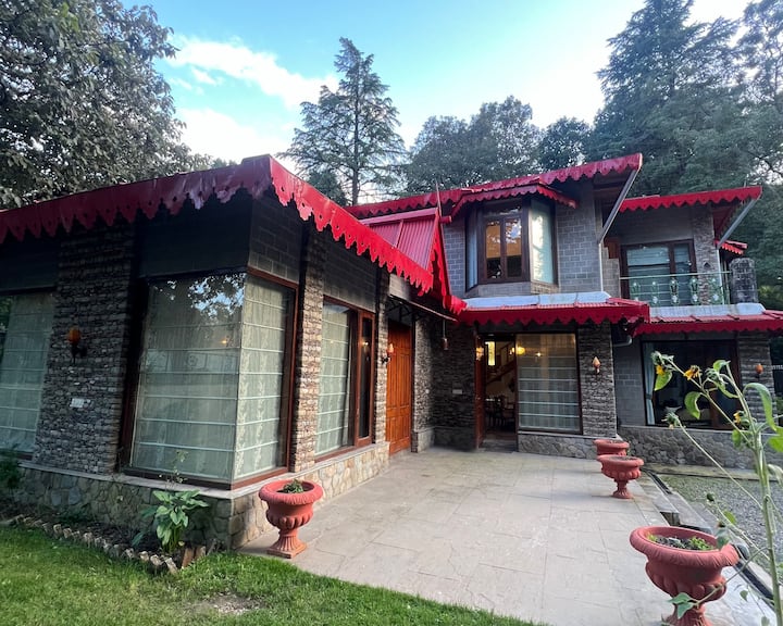 Villa Bliss Windermere | 4bhk | Near Mall Road - Nainital