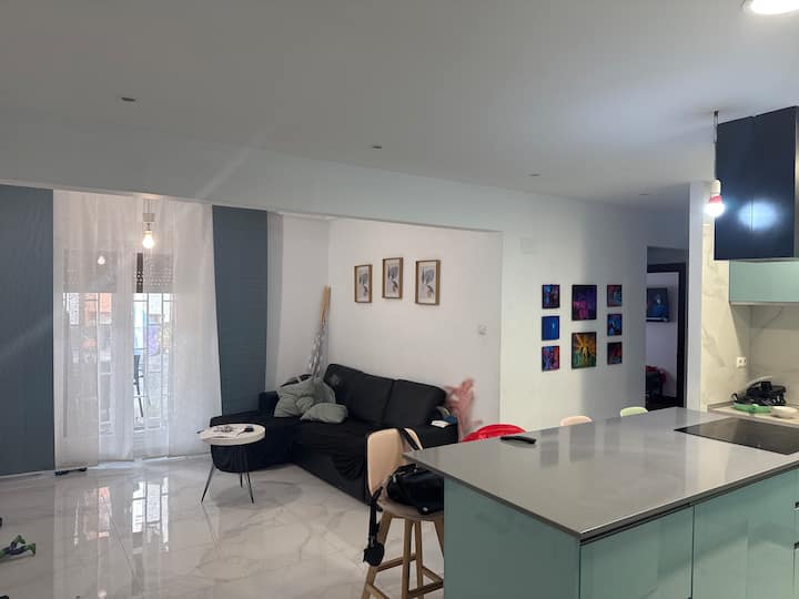 Apartamento En Bilbao
4 Camas -Parking Opcional - Zalla