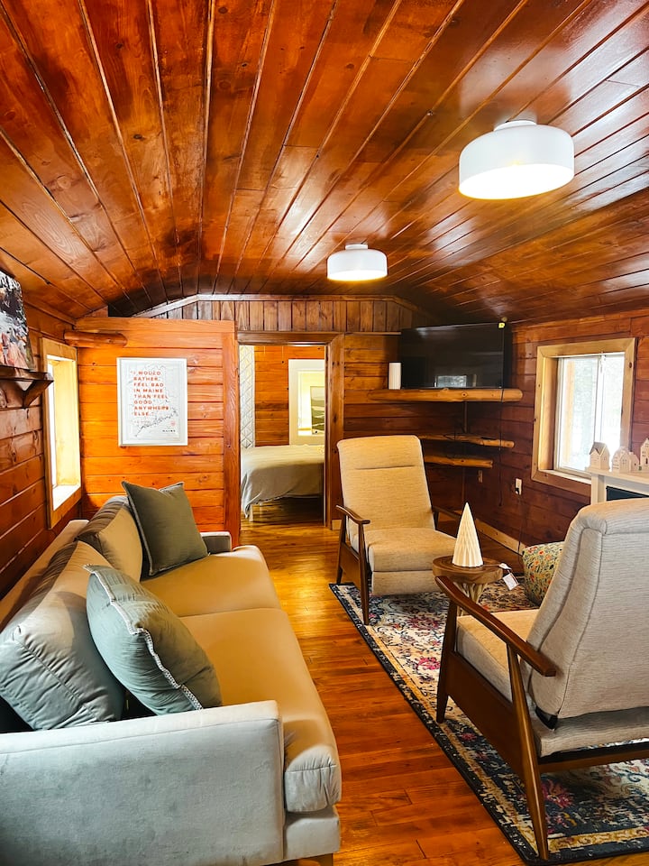 Grace Cove Cabin - Rangeley, ME