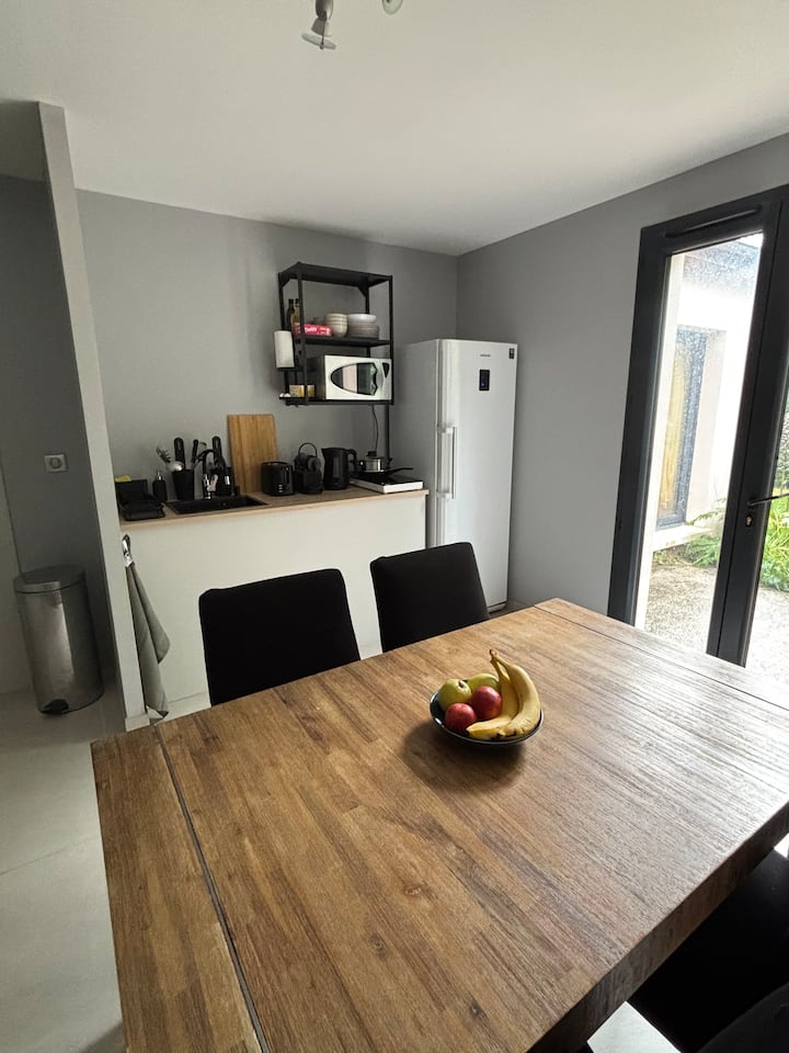 Maison Au Calme Sur Le Chemin De La Véloscénie - Épernon