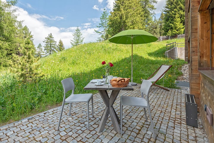 Location-supérieure-salle De Bain Privée-vue Sur M - Valbella