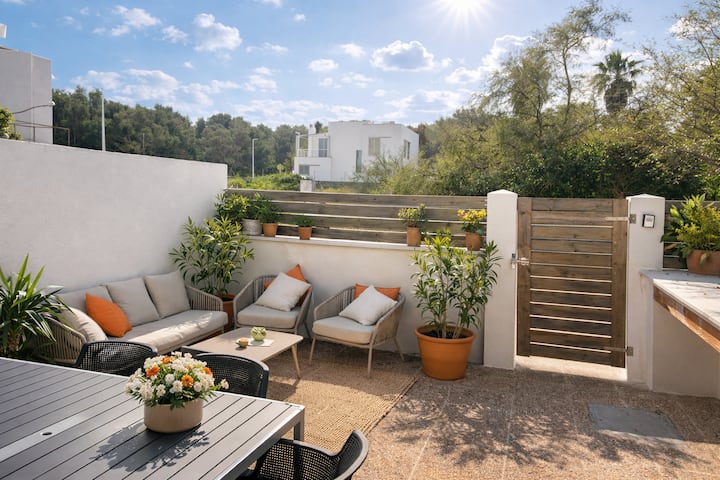 Haus Am Meer, Terrasse Und Mediterranem Innenhof - Can Picafort