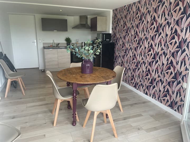 Appartement Bord De Mer Avec Piscine - Combrit
