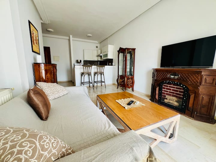 Hotel Vibes Au Centre Urbain Nord Avec Parking - Tunis