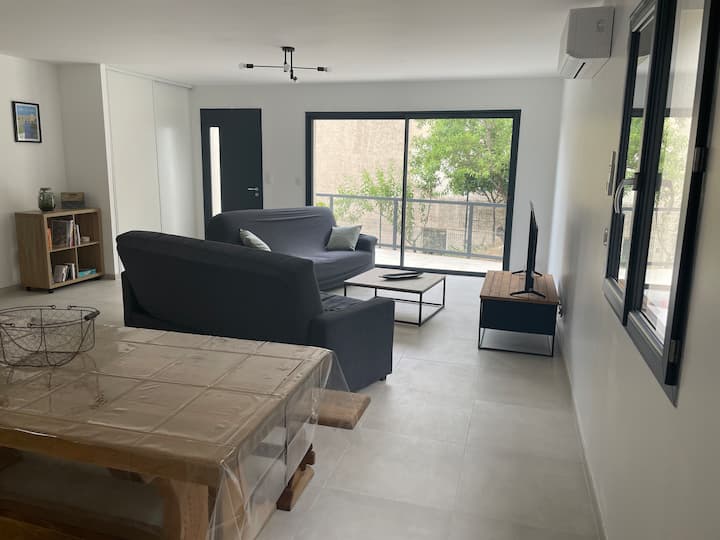 Villa 6 Personnes Sur Cabrières - Uzès