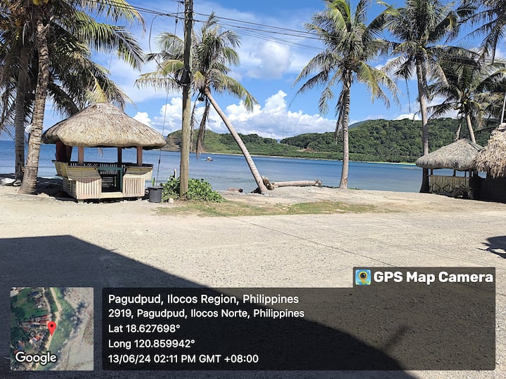 Jayhenry'stransient Beachhouse A - Pagudpud