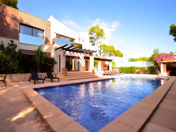 Villa Bonita | A Peaceful Oasis In Palmanova - Magaluf